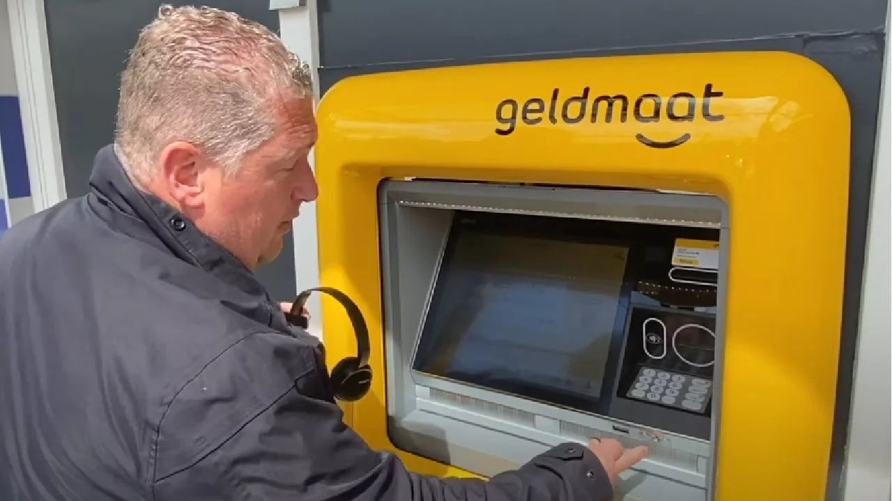 Waar kan je geld storten? Een overzicht per bank